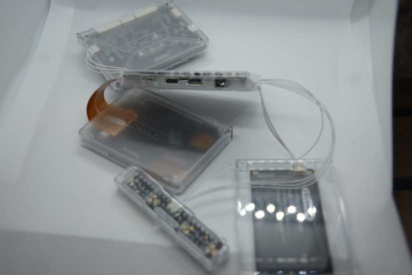 ClockworkPi Review: The ClockworkPi GameShell is a Fun DIY Gameboy