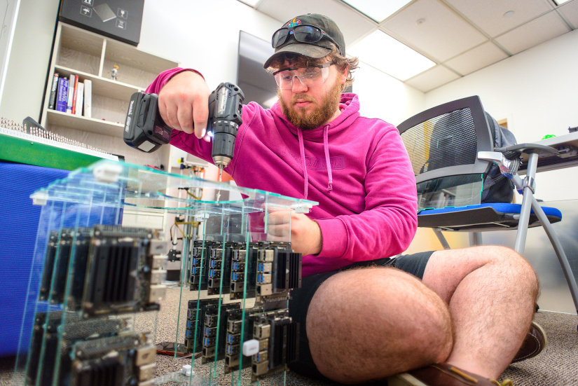 Students at SMU Build Baby Supercomputer With NVIDIA Jetson Edge AI ...