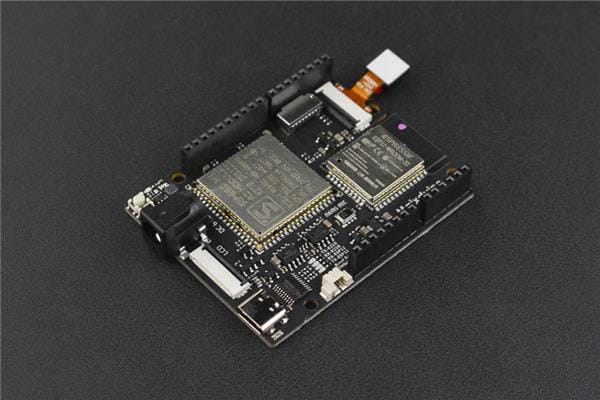 Single Core RISC-V ESP32 C6 brings WiFi 6 and Matter to the Party