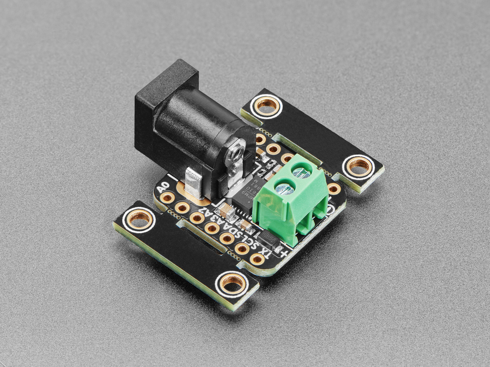 Adafruit Dc Power Bff Add-on For Qt Py - 5882